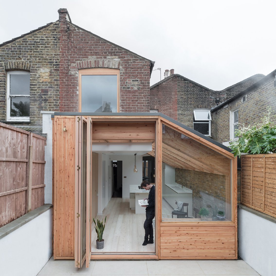 Larch House | Szczepaniak Teh